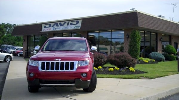 DAVID DODGE CHRYSLER JEEP - Updated November 2025 - 42 Photos & 98 ...