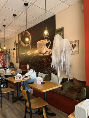 THE RED LINE CAFE - Updated December 2025 - 132 Photos & 275 Reviews ...