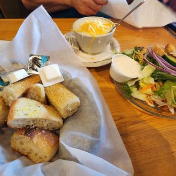 LAKE INN - Updated September 2025 - 115 Photos & 175 Reviews - 3711 ...