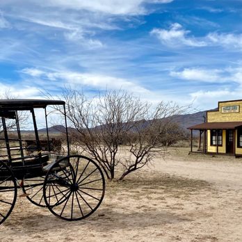 MESCAL MOVIE SET - Updated December 2025 - 35 Photos - 1538 N Mescal Rd ...