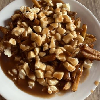 POUTINEVILLE - Updated January 2026 - 82 Photos & 34 Reviews - 1228 Rue ...