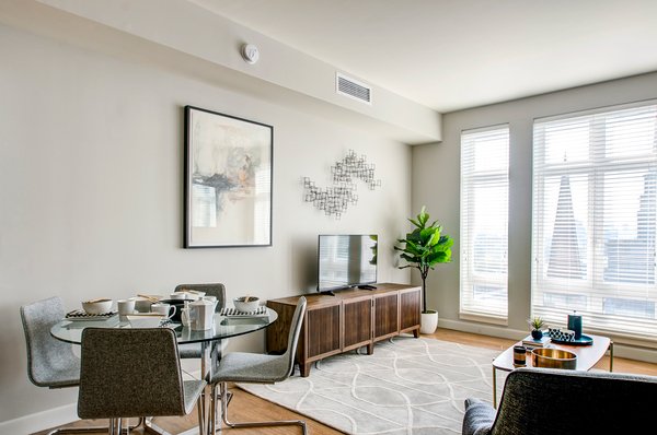 THE ALEXANDER - Updated November 2025 - 69 Photos - 300 Alexander Ct ...