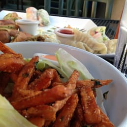 NOODLE - Updated December 2025 - 192 Photos & 335 Reviews - 205 E Ponce ...