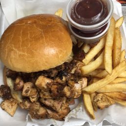 CHECKERED FLAG TAVERN - Updated January 2026 - 408 Photos & 176 Reviews ...