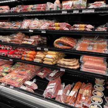 EMISH MARKET - Updated August 2024 - 131 Photos & 89 Reviews - 2040 ...