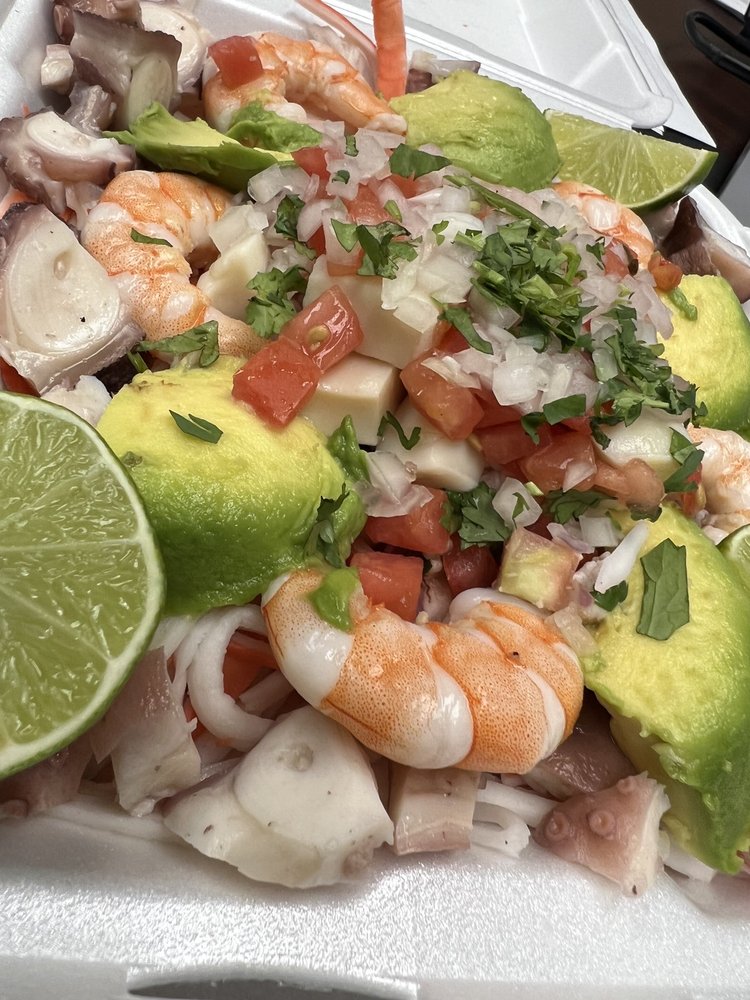 FIESTA DEL MAR RESTAURANT - 34 Photos & 41 Reviews - 4222 Slauson Ave ...
