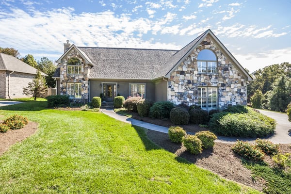 BLAKE RICKELS GROUP, HONORS REAL ESTATE - Updated December 2025 - 33 ...