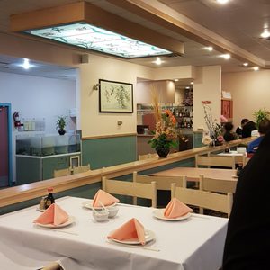 SIGNATURE PALACE RESTAURANT - Updated December 2025 - 22 Photos & 21 ...