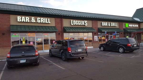 LOGGERS BAR & GRILL - 30 Photos & 80 Reviews - 2071 Glacier Dr, Saint ...