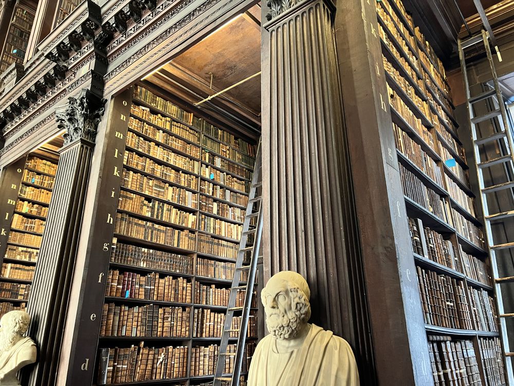 TRINITY COLLEGE LIBRARY - 212 Photos & 67 Reviews - College Street ...