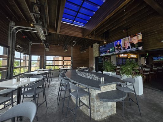 FIVE FOUR RESTAURANT & DRAFTHOUSE - Updated December 2025 - 48 Photos ...