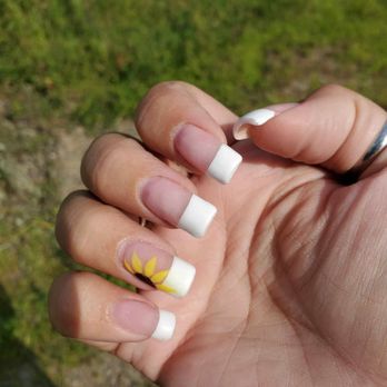 VERMONT NAILS - Updated October 2025 - 43 Photos & 34 Reviews - 248 ...