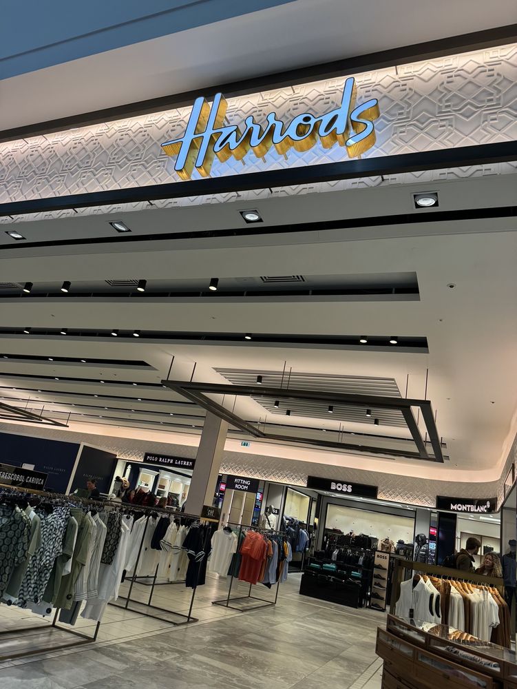 HARRODS - Updated January 2025 - 43 Photos & 11 Reviews - Terminal 5 ...