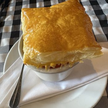 AMICAL - Updated May 2025 - 319 Photos & 463 Reviews - 229 E Front St ...