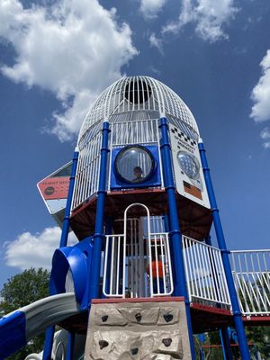 MOON PARK - Updated August 2024 - 22 Photos - Ewings Rd, Moon ...