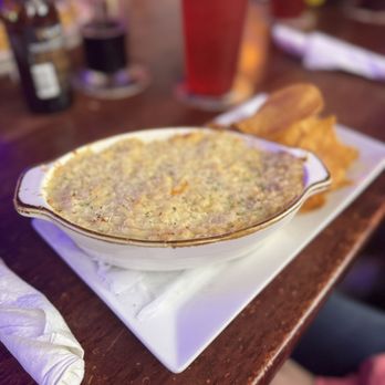 WOLFHOUND IRISH PUB - Updated September 2024 - 42 Photos & 23 Reviews ...