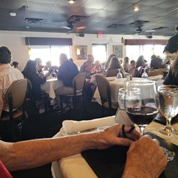 VILLA GALLACE - Updated December 2025 - 329 Photos & 548 Reviews - 109 ...