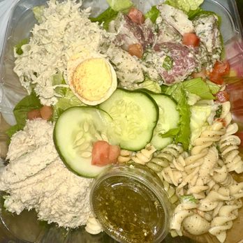 BOGIES DELICATESSEN - Updated November 2025 - 43 Photos & 70 Reviews ...