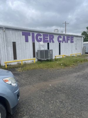TIGER TRUCK STOP CAFE - 69 Photos & 44 Reviews - 76740 Garner Ln ...