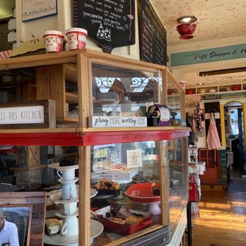 PANEZANELLIE BREADSTICK SHOPPE - Updated June 2024 - 134 Photos & 111 ...