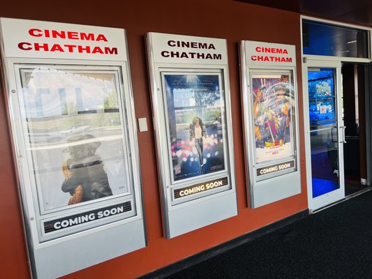 CINEMA CHATHAM - Updated May 2026 - 12 Photos - 210 W 87th St, Chicago ...