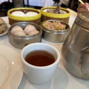 LI WAH - 499 Photos & 418 Reviews - 2999 Payne Ave, Cleveland, OH ...