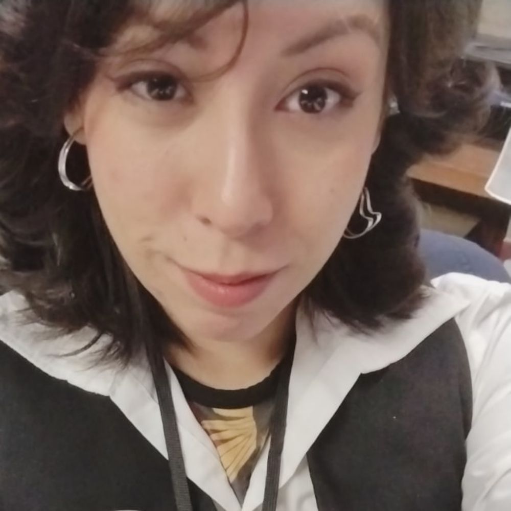 LUCKY PIG ASSISTANT - Updated August 2025 - Santa Fe, New Mexico ...