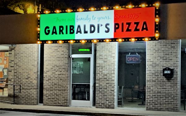 GARIBALDI’S PIZZA - Updated November 2025 - 79 Photos & 102 Reviews ...