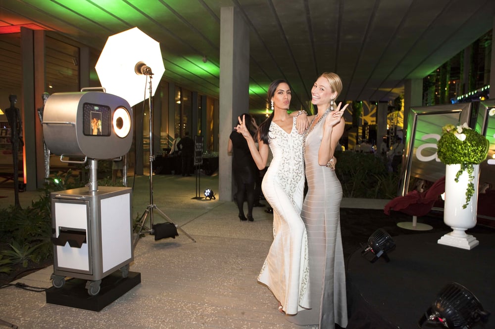 CAPTURE POD PHOTO BOOTH RENTAL - Updated May 2025 - 55 Photos & 29 ...