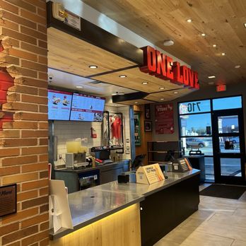 RAISING CANE’S CHICKEN FINGERS - Updated June 2026 - 39 Photos & 19 ...