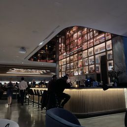 AERA - Updated December 2025 - 221 Photos & 48 Reviews - 8 Spadina ...