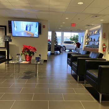 RIZZA CADILLAC - Updated November 2025 - 83 Photos & 157 Reviews - 8425 ...