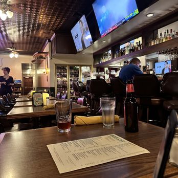 ARTS BAR & GRILL - Updated April 2025 - 204 Photos & 285 Reviews - 3357 ...