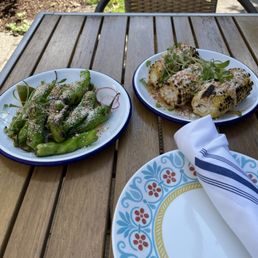 CAST SEASIDE BITES & BAR - Updated December 2024 - 12 Photos & 25 ...