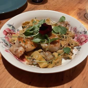 LILITH - Updated May 2024 - 143 Photos & 39 Reviews - 238 Spahr St ...