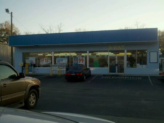 3-WAY FOOD MART - Updated August 2025 - 385 Lee St, Johnston, South ...