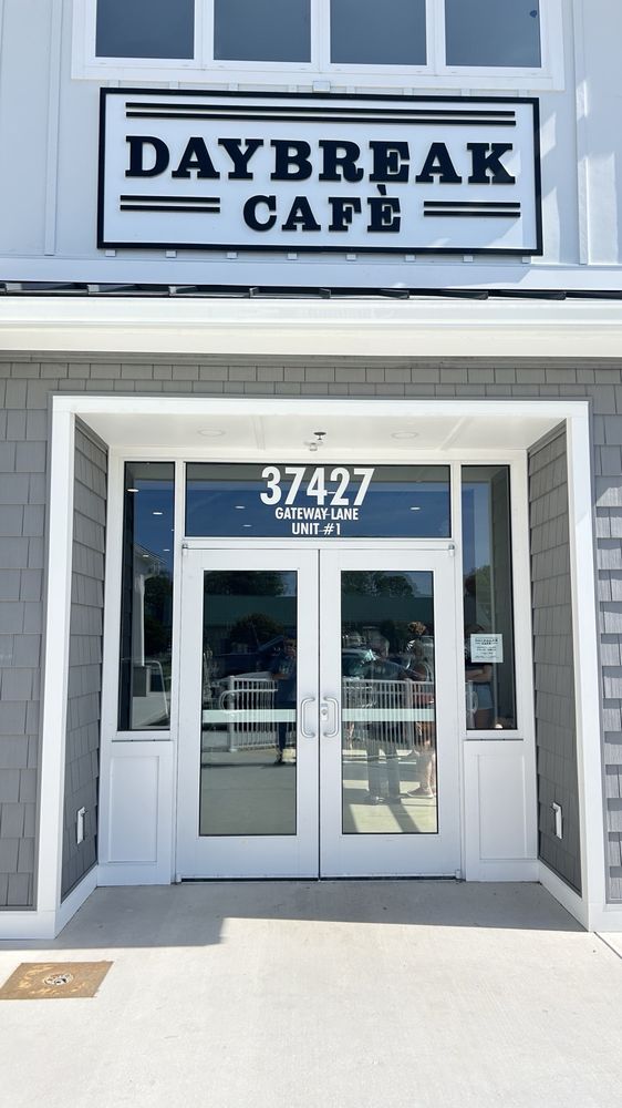 DAYBREAK CAFE - Updated September 2025 - 11 Photos & 14 Reviews - 37427 ...