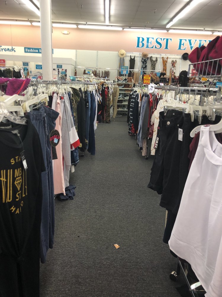 CITI TRENDS - Updated June 2025 - 631 E Manhattan Blvd, Toledo, Ohio ...