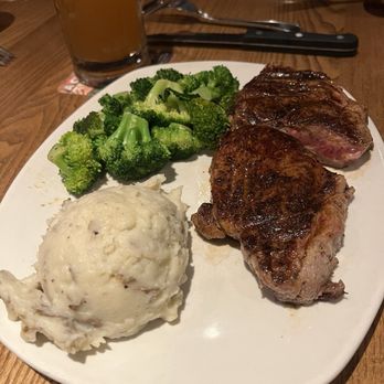 OUTBACK STEAKHOUSE - Updated May 2025 - 197 Photos & 177 Reviews - 901 ...
