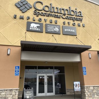 COLUMBIA SPORTSWEAR COMPANY EMPLOYEE STORE - Updated February 2026 ...