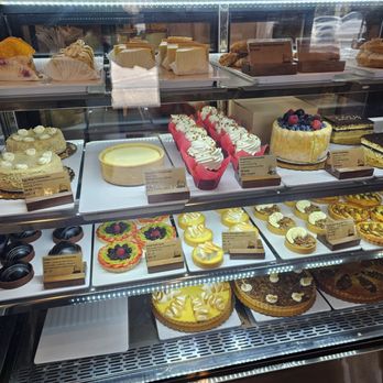 UPPER CRUST BAKING - Updated April 2025 - 229 Photos & 168 Reviews ...