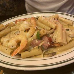 PINOCCHIO’S BAR & GRILL - Updated April 2025 - 240 Photos & 265 Reviews ...