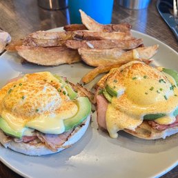 BLOCK RESTAURANT - 316 Photos & 276 Reviews - 3330 N University Ave ...