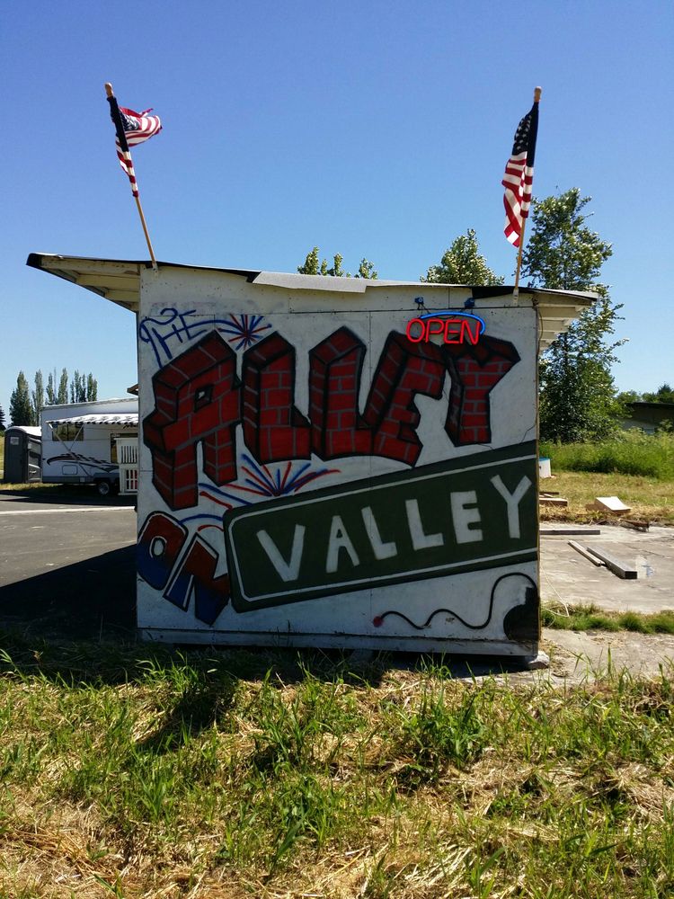 THE ALLEY ON VALLEY - Updated October 2025 - 7422 Valley Ave E, Fife ...