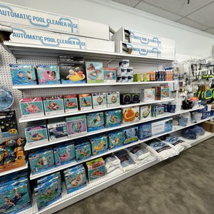 LESLIE’S POOLMART - Updated September 2025 - 2005 E Indian School Rd ...