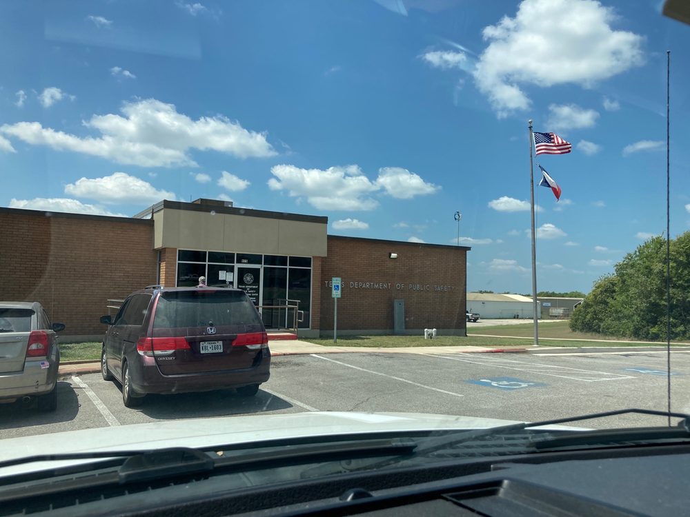 TEXAS DEPARTMENT OF PUBLIC SAFETY - Updated January 2026 - 975 US-290 ...