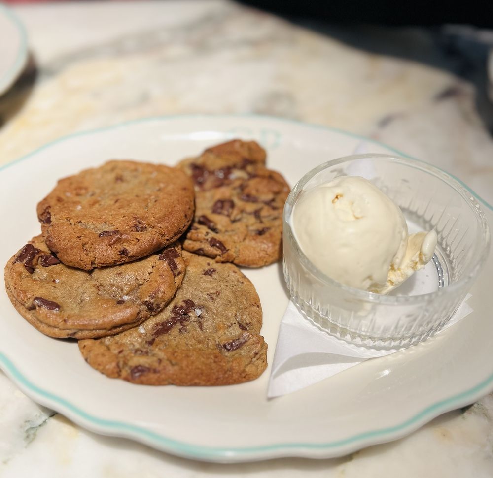 GREEN POINT SEAFOOD & OYSTER BAR - Updated August 2024 - 117 Photos ...