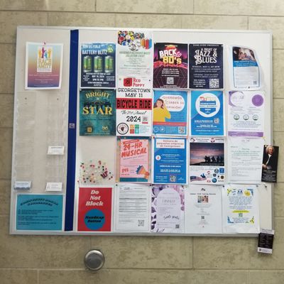 GEORGETOWN PUBLIC LIBRARY - Updated August 2025 - 77 Photos & 28 ...