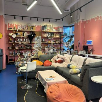 OWWHOO CAFE with photos - Updated August 2024 - 95 Photos & 66 Reviews ...