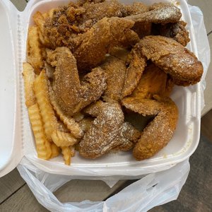 HOOKS & COOK FISH AND CHICKEN - 33 Photos & 21 Reviews - 1820 Walton ...